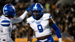 Jamil Muhammad Ready For Challenge With Southern Cal Trojans - news